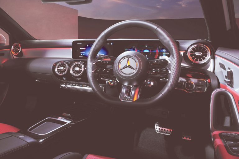 メルセデス AMG 「A35 4MATIC」「A45 S 4MATIC＋」マイナーチェンジ版が上陸 | オートプルーブ - Auto Prove