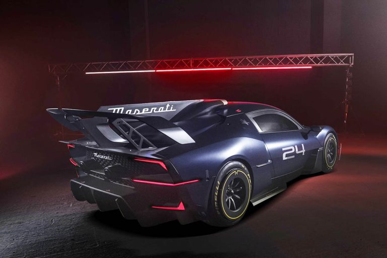 マセラティ 超一流のサーキット専用スーパースポーツモデル「MCXtrema」を62台限定生産【公式動画】 | オートプルーブ - Auto Prove